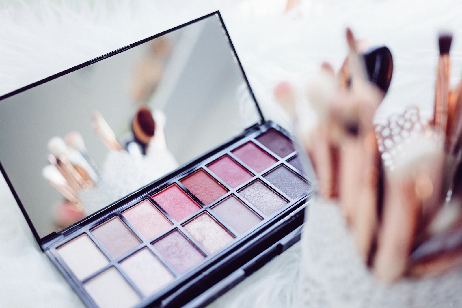 Free Makeup Samples: The Ultimate Beauty Hack - Beauty Guides